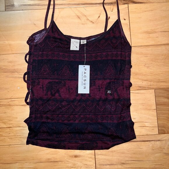 La Hearts | Tops | Bnwt Pacsun Tank Top Sz Xs | Poshmark